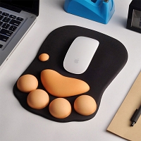 Paw Mouse Pad